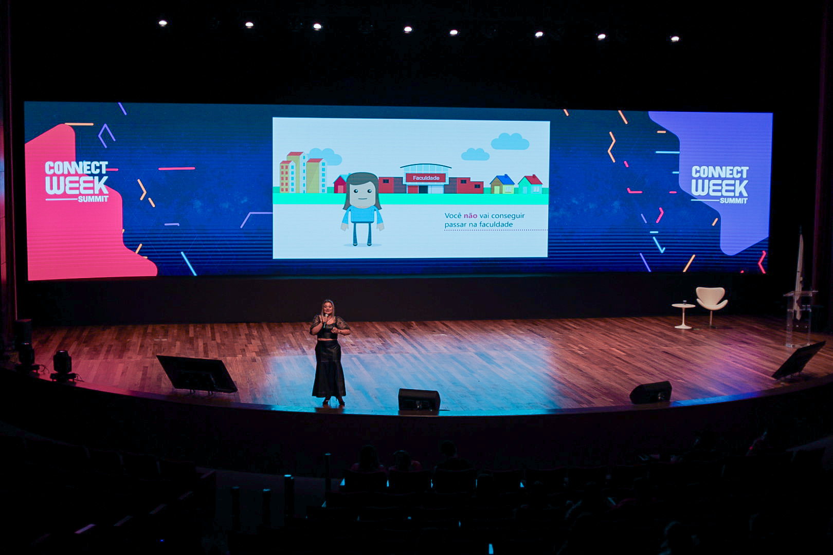 Maestria da liderança e foco nos diferenciais marcaram as palestras da ...